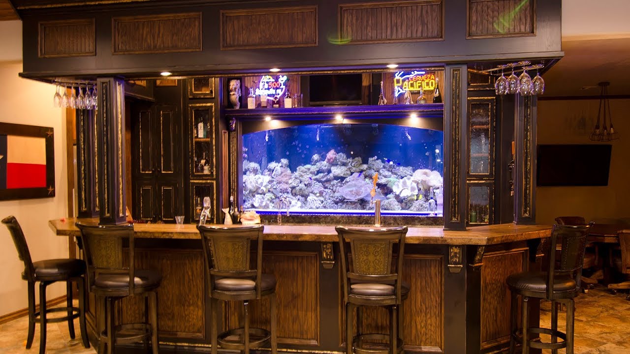 Darren's 1500-Gallon Reef Behind His Bar - Custom Aquariums